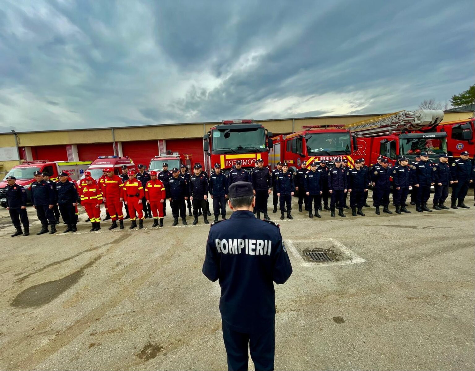 ISU Argeș: 151 de ani de la prima atestare a subunității de pompieri ...