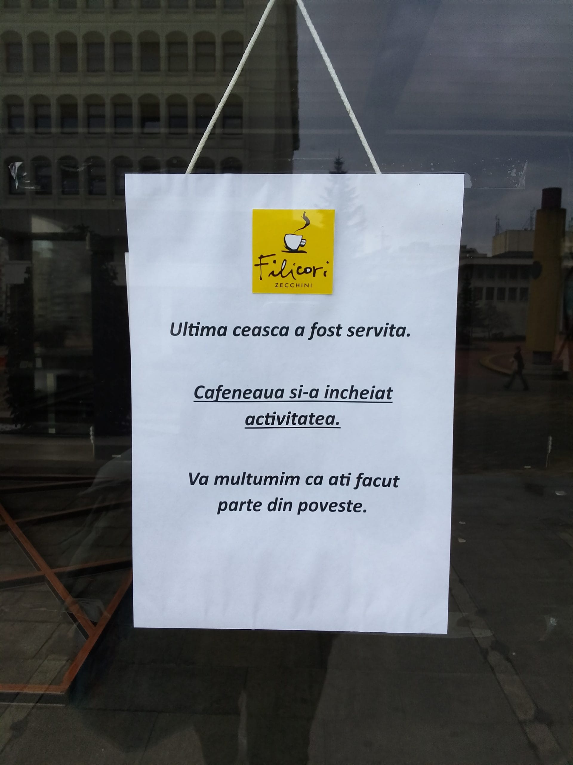 Celebra cafenea "Filicori" din centrul Piteștiului S-A ÎNCHIS definitiv ...